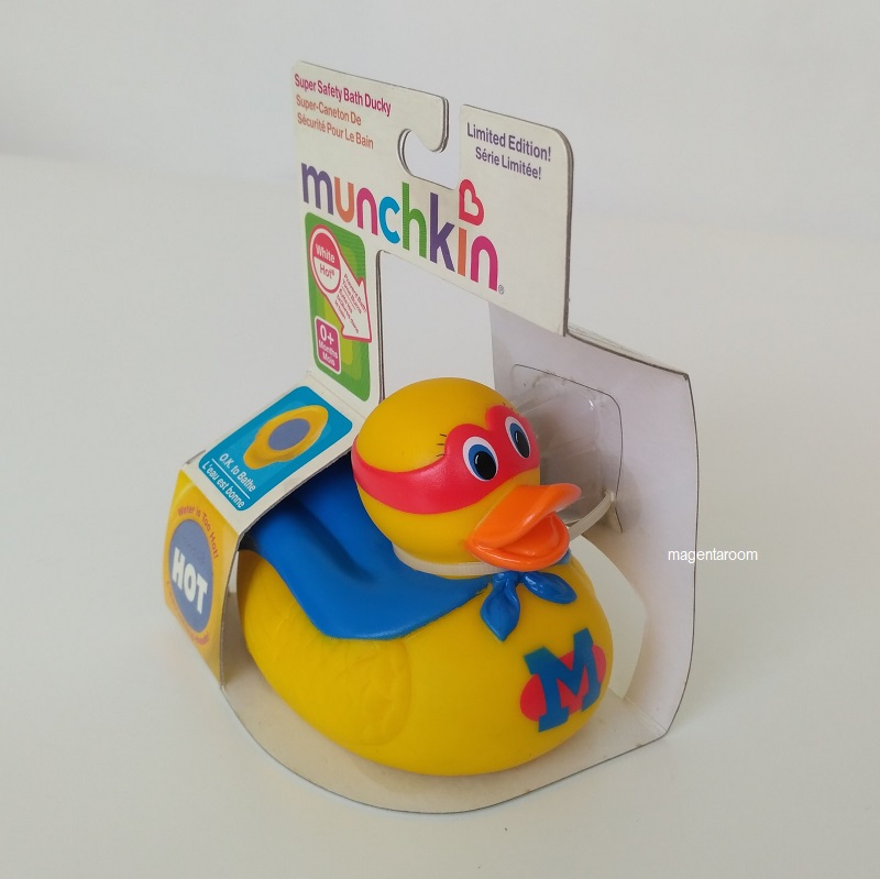 Munchkin - Super Safety Bath Ducky | Magenta Room