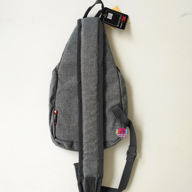 Sling Bag Tracker 78179 / Tas Slempang | Magenta Room
